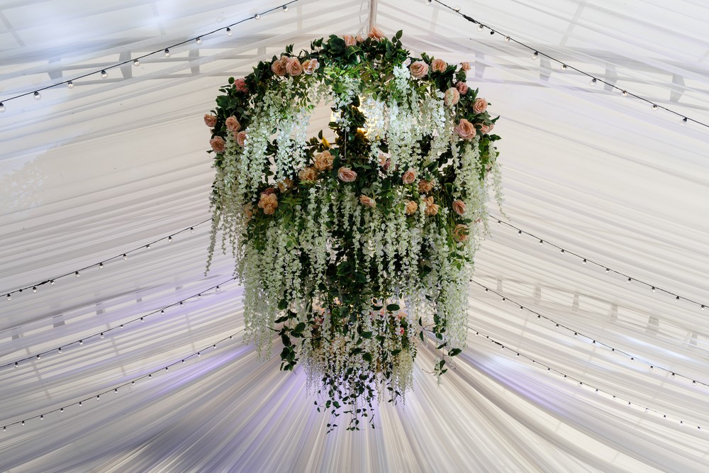 Floral Wedding Installations That Will Take Your Breath Away - Conklyn ...